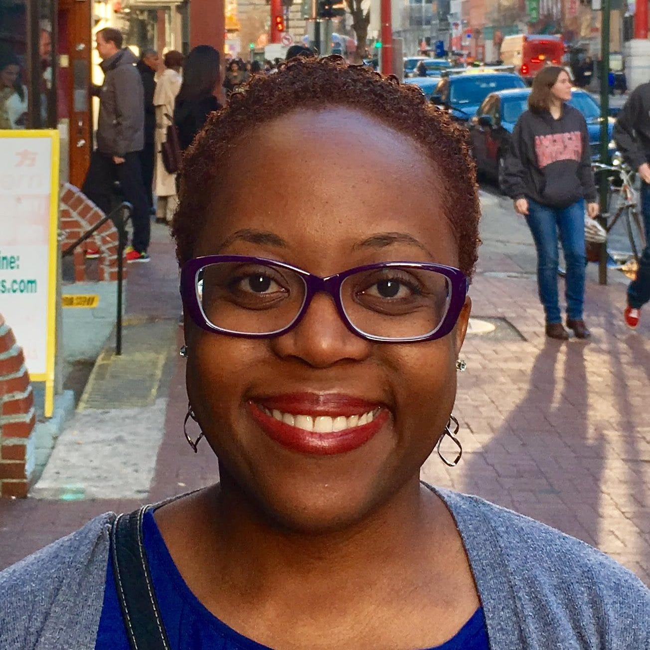 Adzi Vokhiwa | Giffords