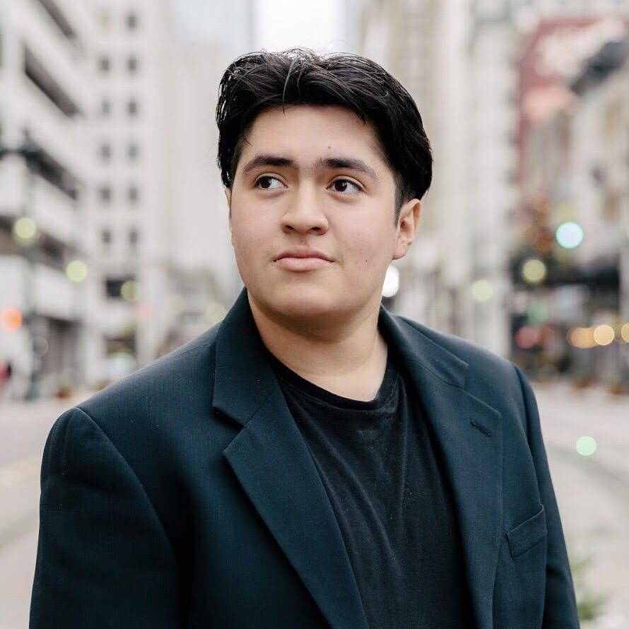 Jacob Castillo | GIFFORDS